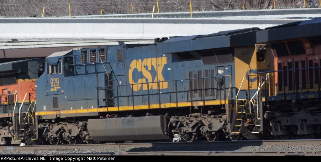 CSX 929